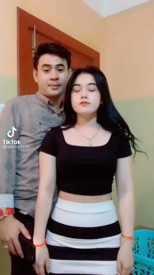 ស្រីស្អាតរាំឡូយណាស់ - TNAOT