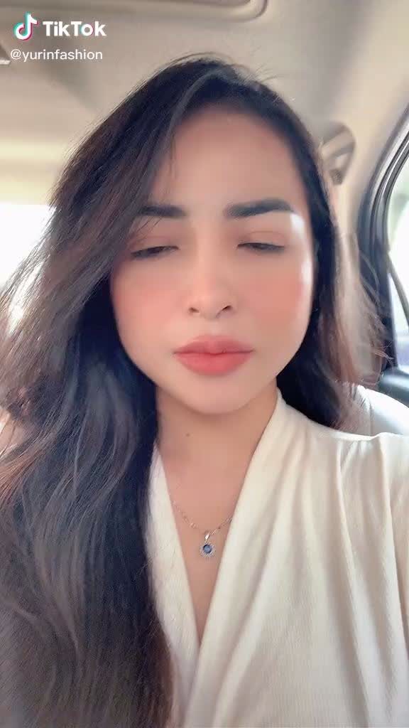 សូមអ្នកទាំអស់គ្នាកុំអាលវាយតម្លៃលើស្មាមសាក់អីគឺសំខាន់ទៅលើចិត្តគំនិតទេណា🙏Juy jos like hz cm mnak ...