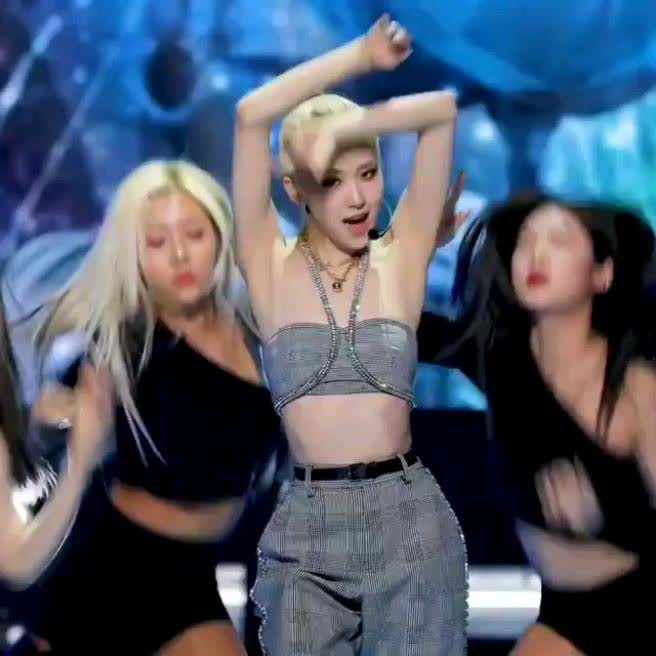 rosè black pink - TNAOT