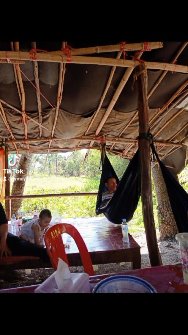 ពុកម៉ែចាសហើយ - TNAOT