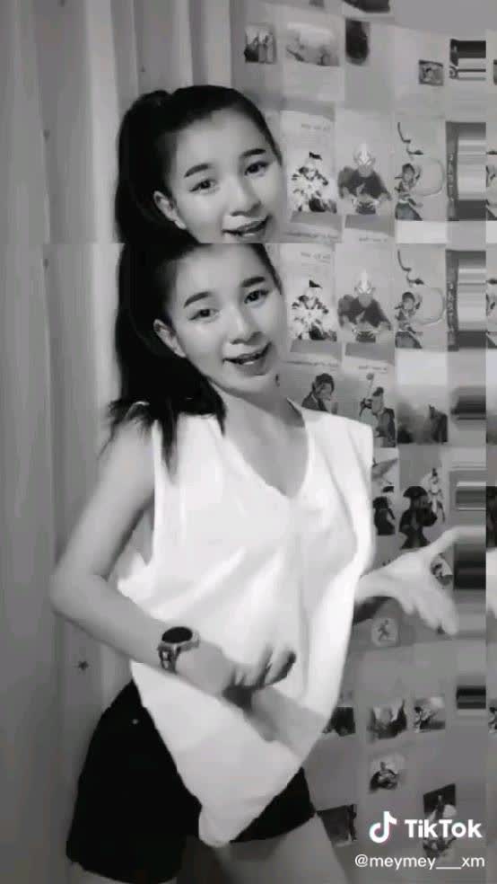 Idol in tik tok - TNAOT