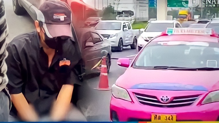 បុរសវ័យ៥៣ឆ្នាំម្នាក់បានបាញ់សម្លាប់មិត្តស្រីរបស់ខ្លួនបន្ទាប់ពីនាងចង់បញ្ចប់ទំនាក់ទំនងស្នេហា - TNAOT