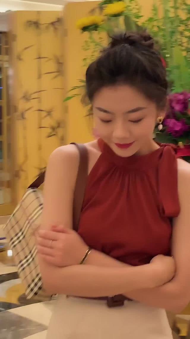 柔情似水 气质 99 - TNAOT