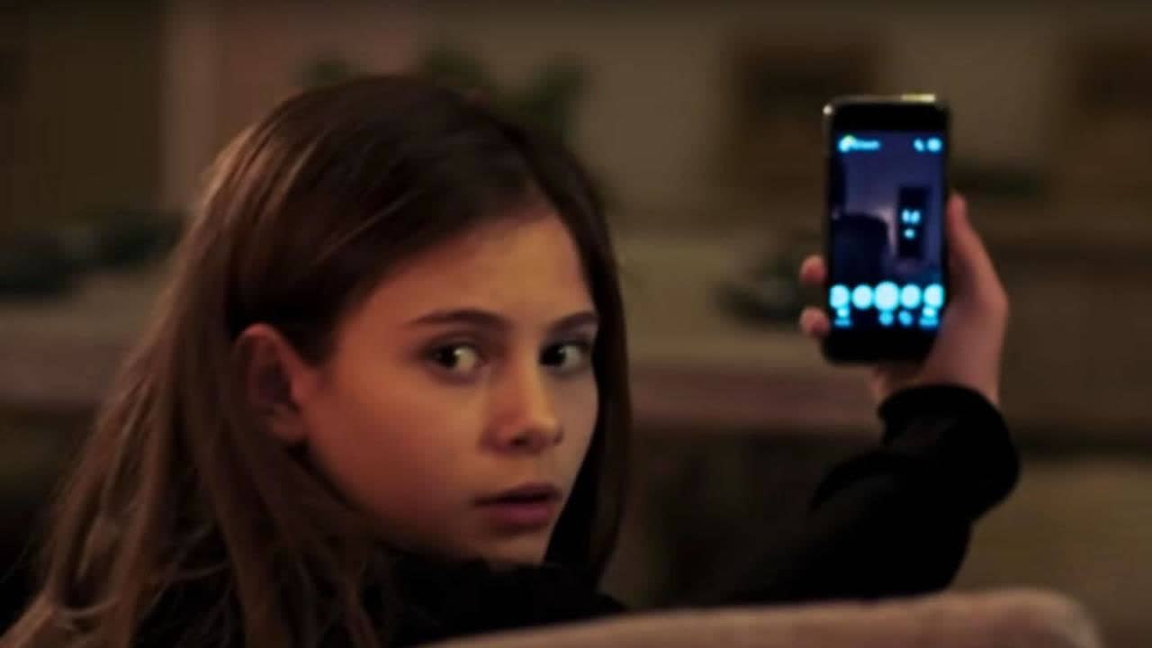 Fear Filter | អ្នកចូលចិត្តថតរូបប្រើ Filter ប្រយ័ត្នមានអ្នកថតជាមួយនៅពីក្រោយ