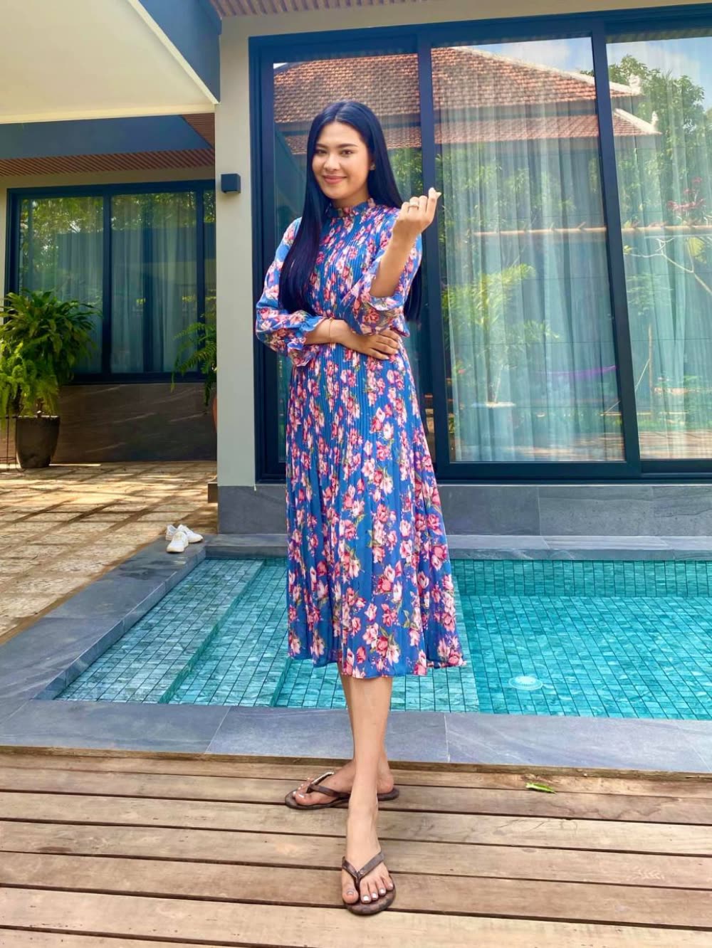 柬女星自曝确诊，呼吁与她接触者去采样检测！ - TNAOT