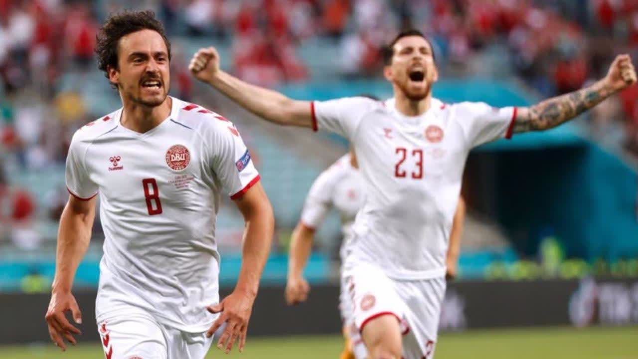 ដេណឺម៉ាក ទម្លាក់សាធារណរដ្ឋឆេក ឡើងទៅវគ្គ ៤ក្រុមចុងក្រោយនៃព្រឹត្តិការណ៏ Euro - TNAOT