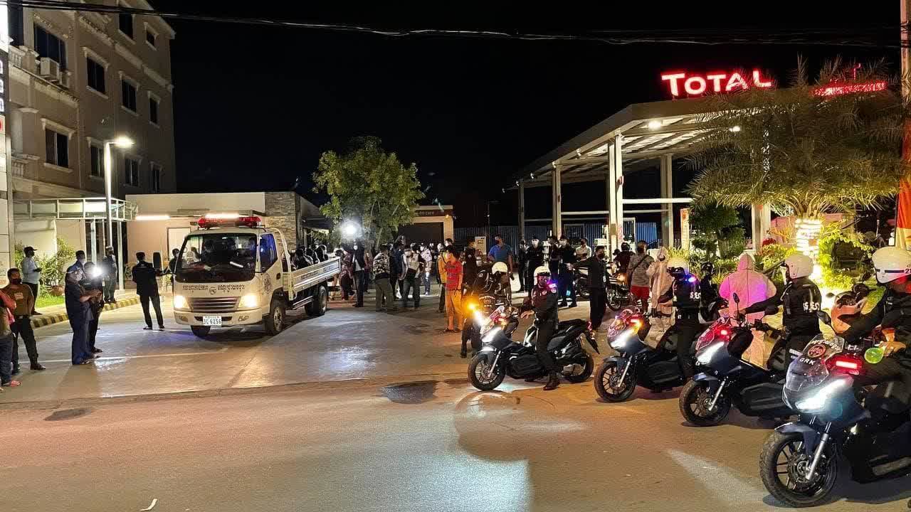 昨晚宵禁期间，金边市共152部车辆被扣及21人被捕 - TNAOT