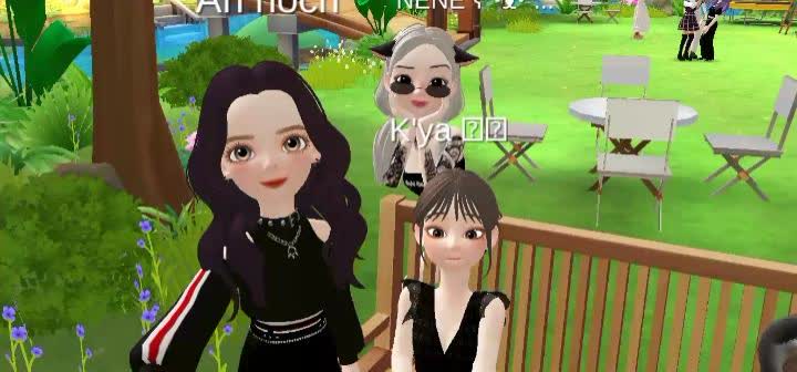 Play with one fan - TNAOT