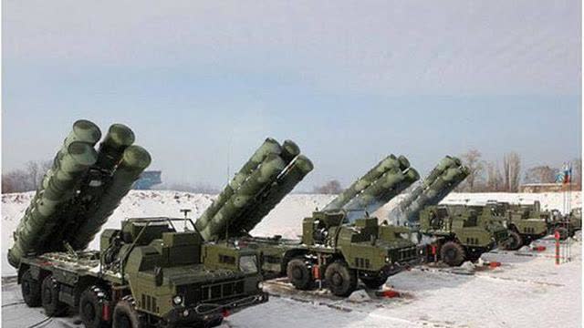 រុស្ស៊ី អាចនឹងចុះកិច្ចព្រមព្រៀង ជាមួយតួកគី ក្នុងការផ្គត់ផ្គង់ ប្រព័ន្ធស្ទាក់ មីស៊ីល S-400 - TNAOT