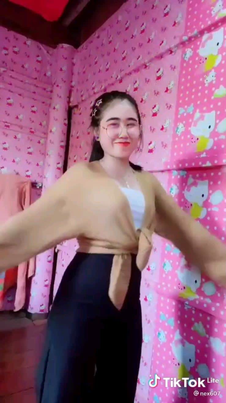 ស្រីស្អាតបុិនសំដែងមែន - TNAOT