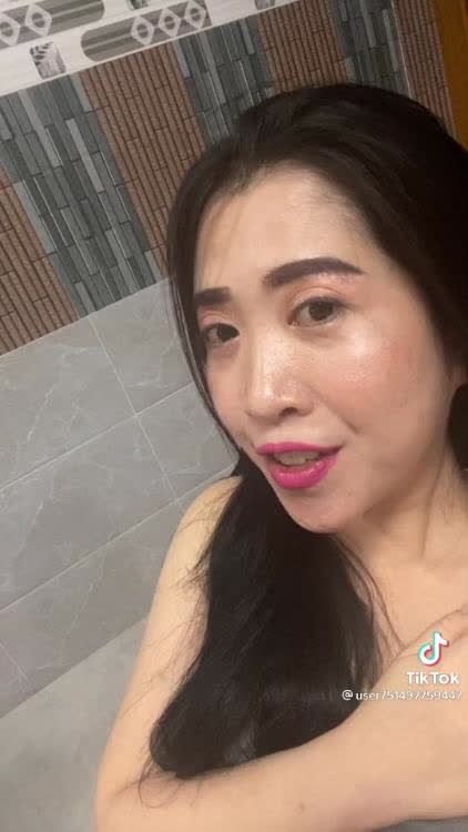 ស្រីស្អាតtik tok - TNAOT