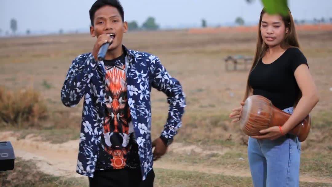 ចាក់អង្រ្កង ច្រៀងដោយ វិចិត្រ - TNAOT