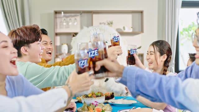 ស្ពតពាណិជ្ជកម្មថ្មី របស់ទឹកក្រូចអាយស៍ IZE រំលេចសកម្មភាពសប្បាយរីករាយ ពេញមួយគ្រួសារ ...