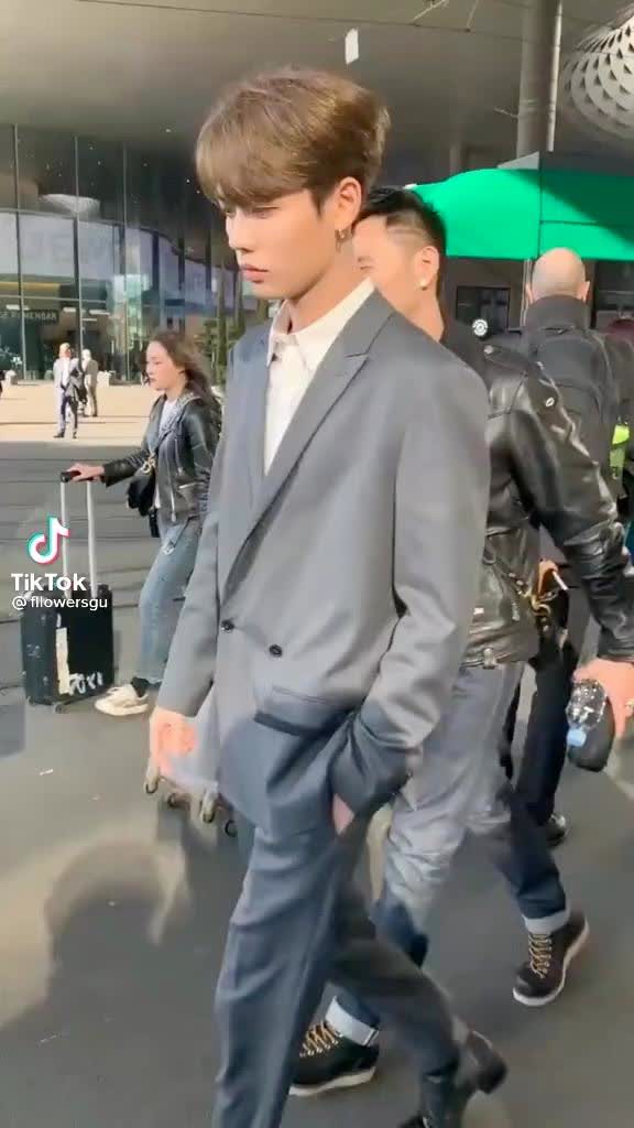 Handsome សាហាវ idol ️🥰🥰 - TNAOT