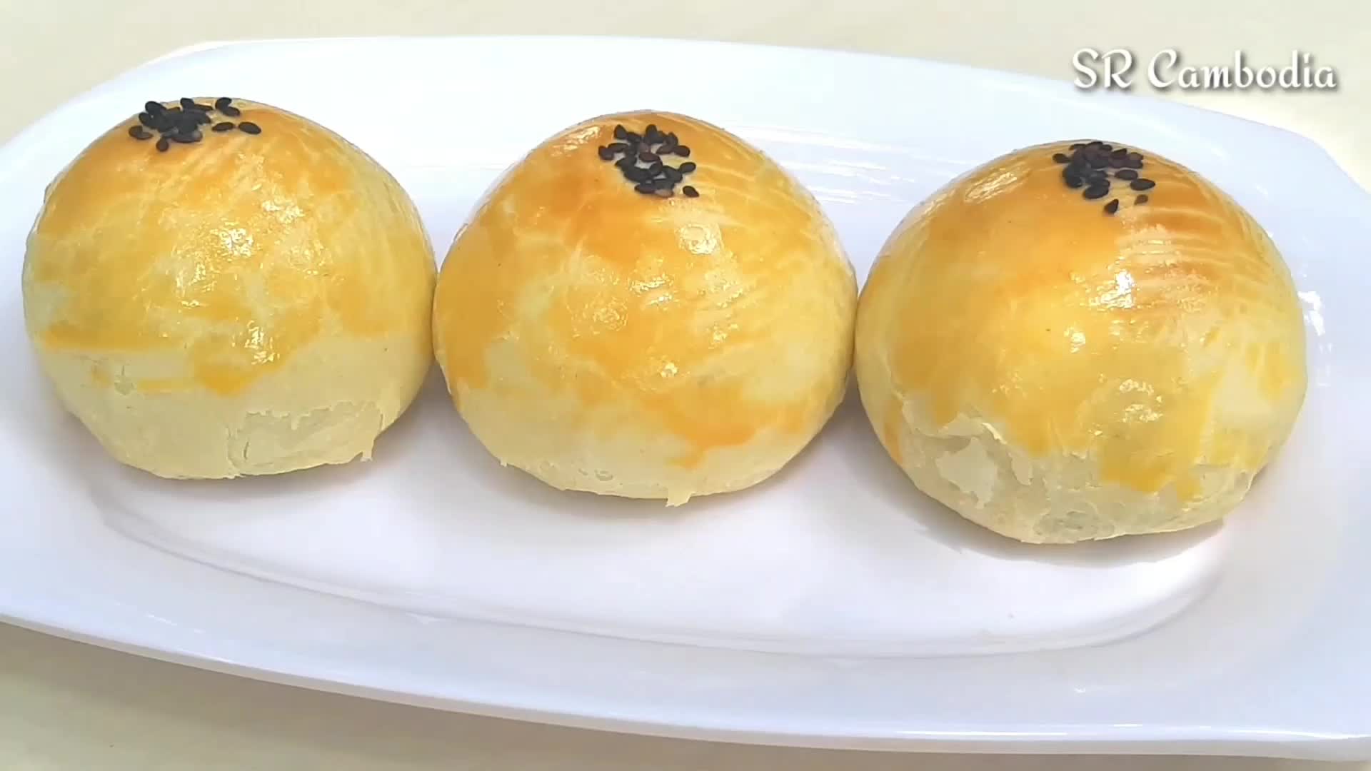 នំពារស្នូលសណ្តែកក្រហម | Salted Egg Yolk Pastry - TNAOT