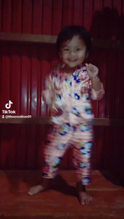 I know how to dance - TNAOT