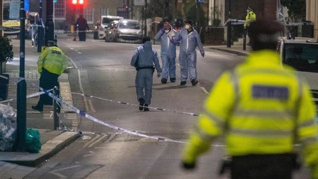 美国男子因目睹犯罪过程被枪击 拨打911求救却无人接听 - TNAOT