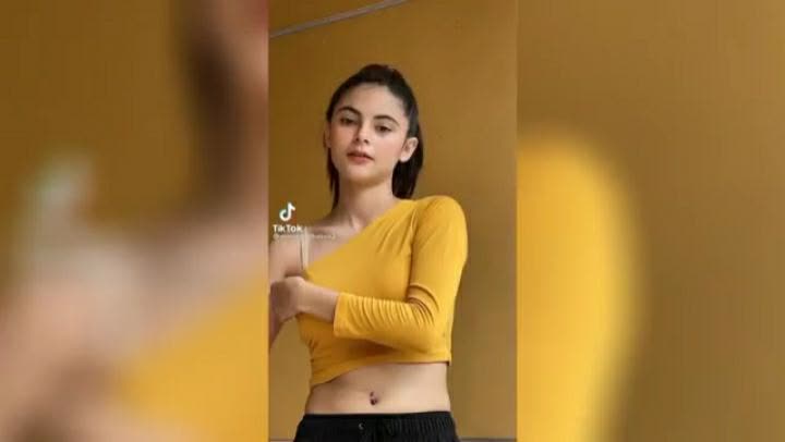 Bumpy ride dancing TikTok [2] - TNAOT