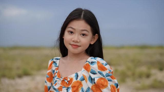 តិចថាខ្មាស ! តូចតែខ្លួនទេ តែ ម៉ានីកា ចំណូលពាន់ៗ ដុល្លាររាល់ខែណា! - TNAOT