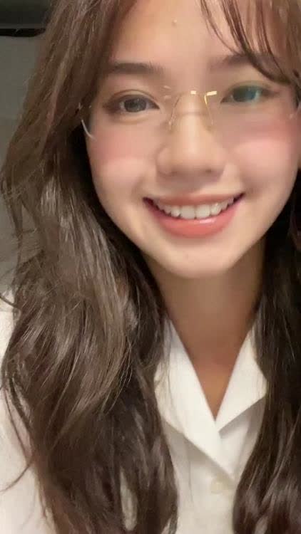 ស្អាតនៅបុិននិង🤔😊 - TNAOT