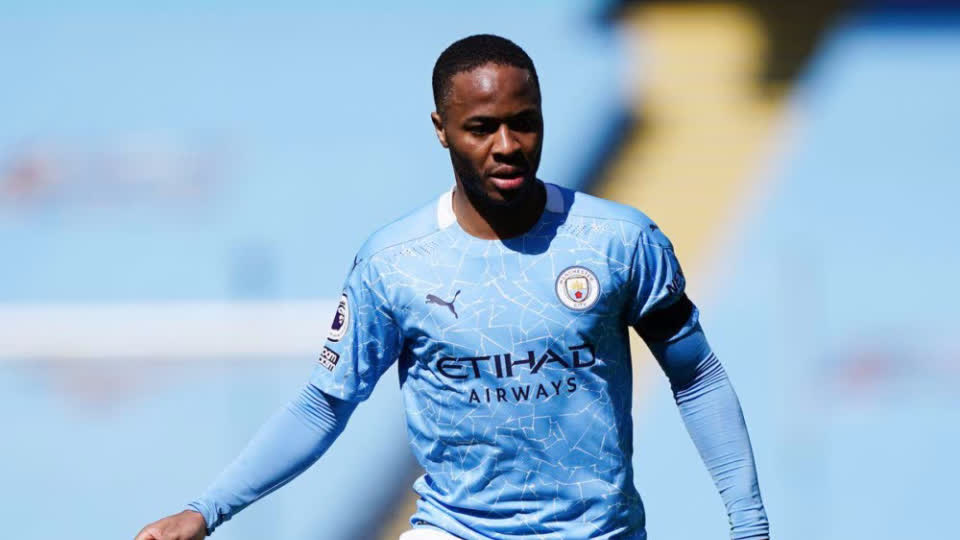 Sterling និយាយច្បាស់ៗថាចង់ចាកចេញពី Man City ក្រោយអង្គុយបម្រុងច្រើនរដូវកាលនេះ - TNAOT