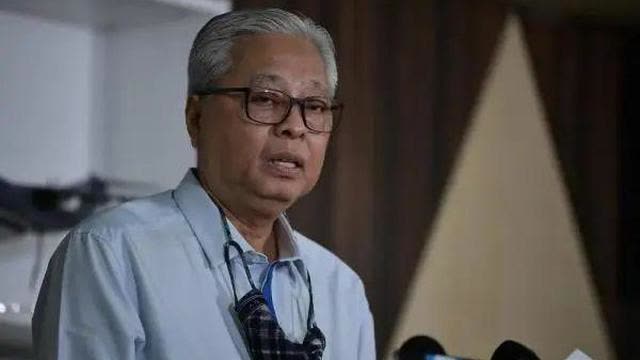 马来西亚总理向新加坡总理求情！ - TNAOT