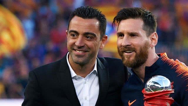 .Xavi ក្លាយជាក្តីសង្ឃឹមសម្រាប់នាំយក Lionel Messi ត្រឡប់មក Barcelona វិញ - TNAOT